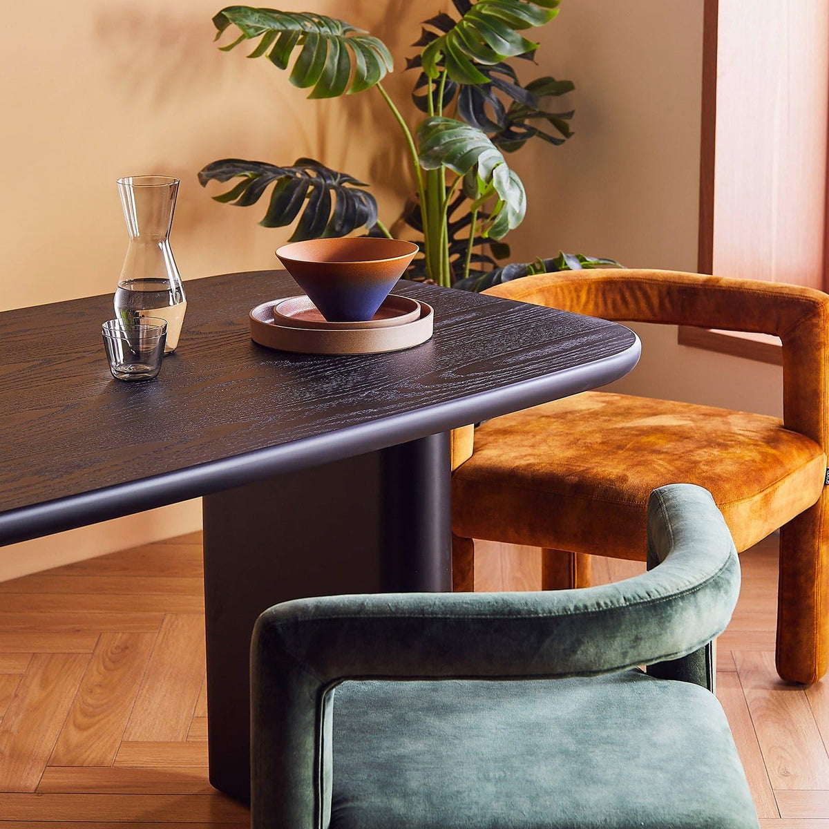 Mate Chair